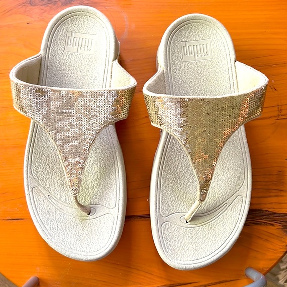 Fitflop | Shoes | Fitflop Electra Pale Gold Sparkles Womens Size 7 ...